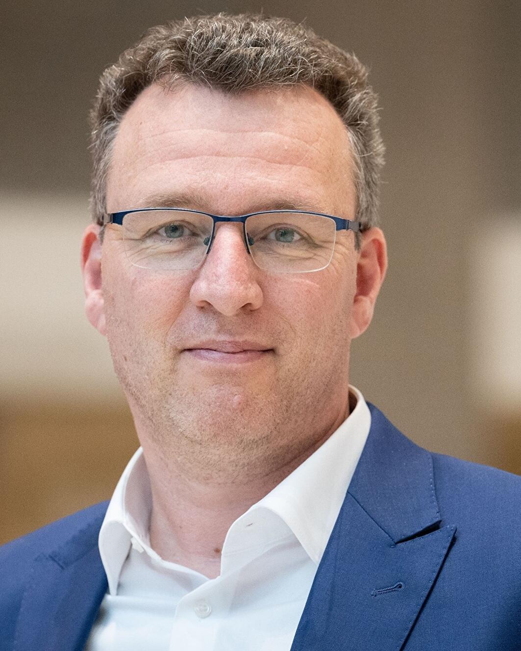 Eric Oosterom - Kabel en Leiding Overleg
